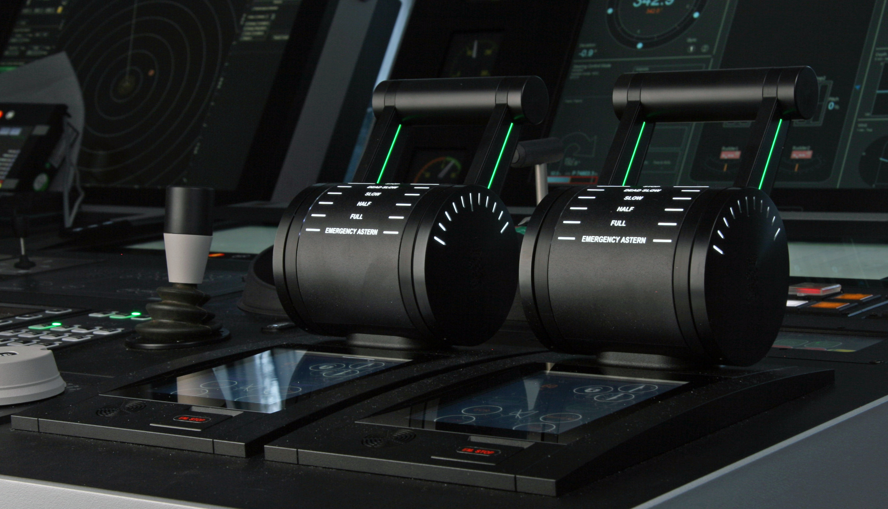 AutoChief 600 - Propulsion Control System - Kongsberg Maritime