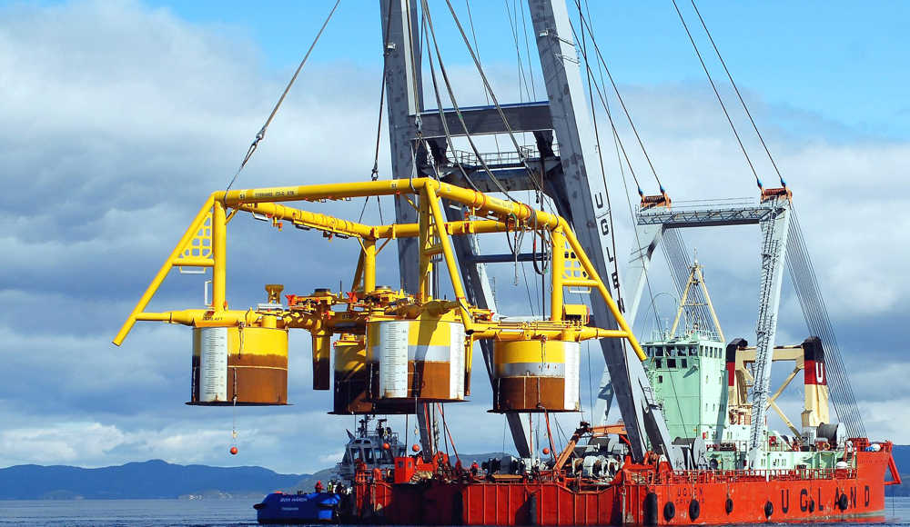 Motion Reference Unit - Kongsberg Maritime